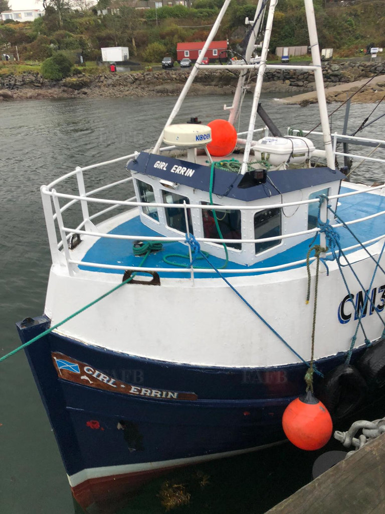 WOODEN TRAWLER TRANSOM STERN, CARRADALE - Advert 107178